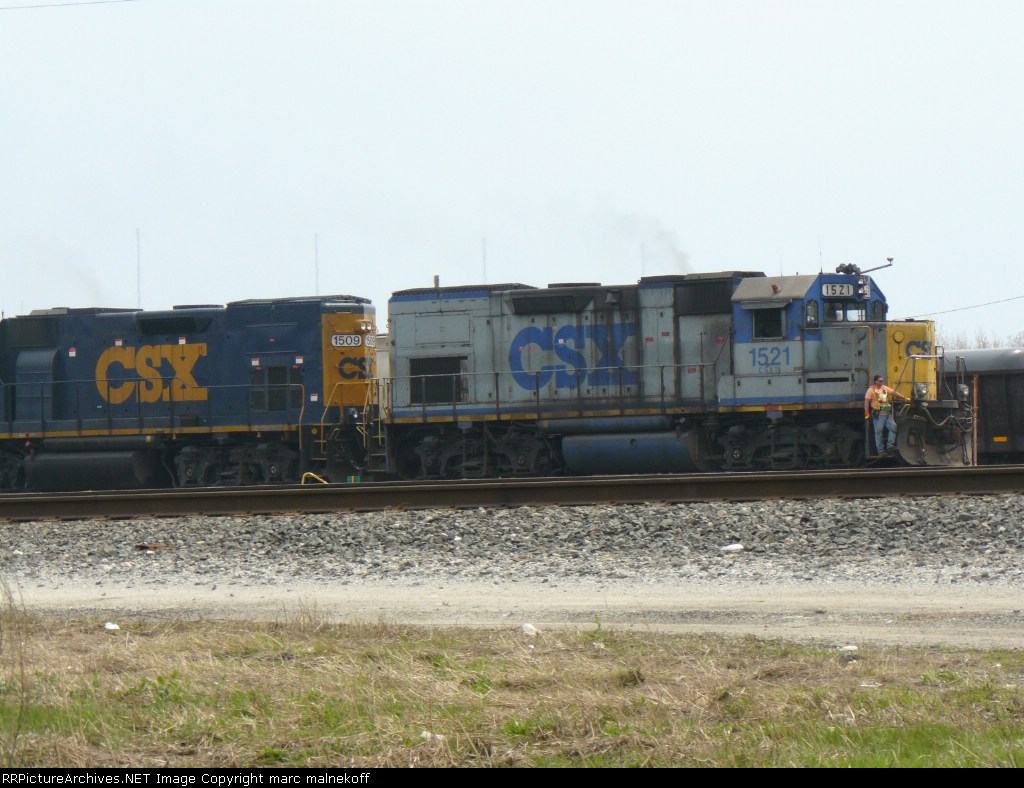 CSX 1521